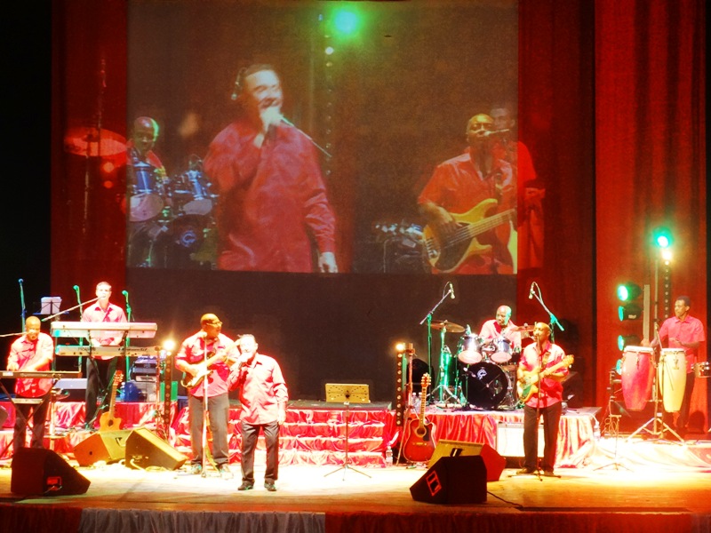 The history of the Waves band -Archive -Seychelles Nation