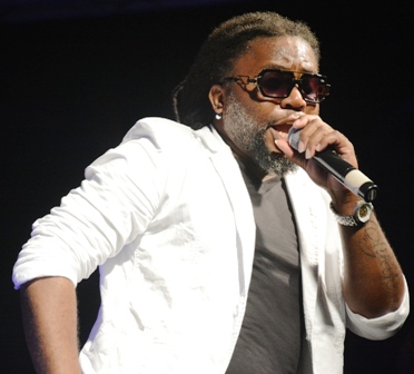 Top world artists regale Seychellois crowd -Archive -Seychelles Nation