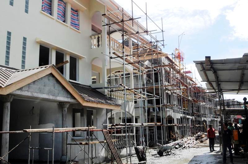 Minister satisfied with housing projects visited -Archive -Seychelles ...