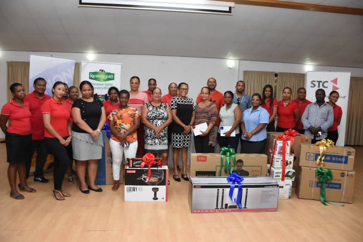New batch of STC customers rewarded in lottery -Seychelles Nation