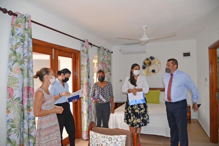 Tourism minister praises small establishments -Seychelles Nation Tourism minister praises small establishments -Seychelles Nation