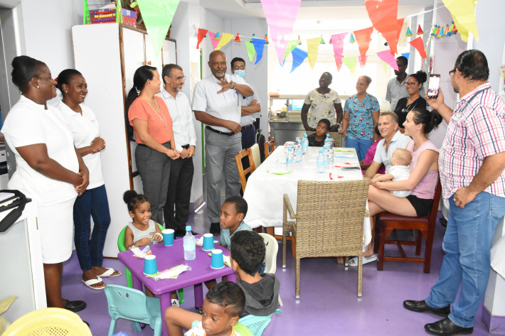 Special treat for patients of Paediatric Ward on Children’s Day ...