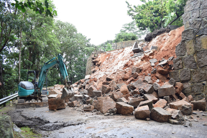 Collapsed wall blocks Sans Soucis road -Seychelles Nation