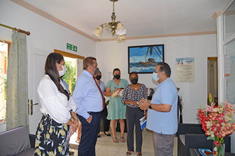 Tourism minister praises small establishments -Seychelles Nation Tourism minister praises small establishments -Seychelles Nation