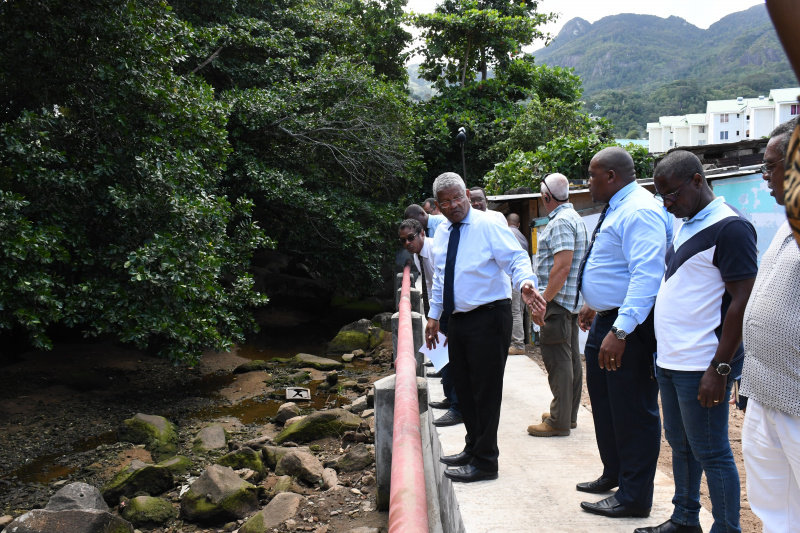 President visits coastal rehabilitation and infrastructure projects ...