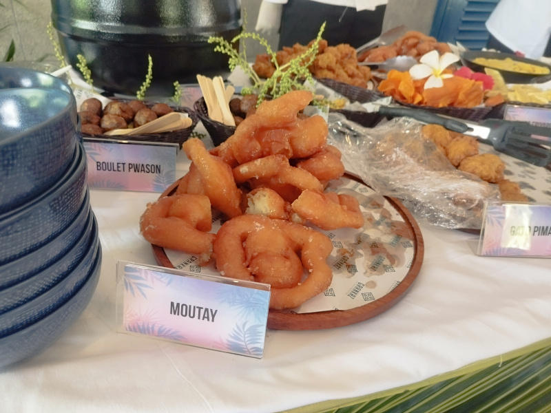 Gran Kaz hosts residents of La Retraite Home for a memorable Creole ...