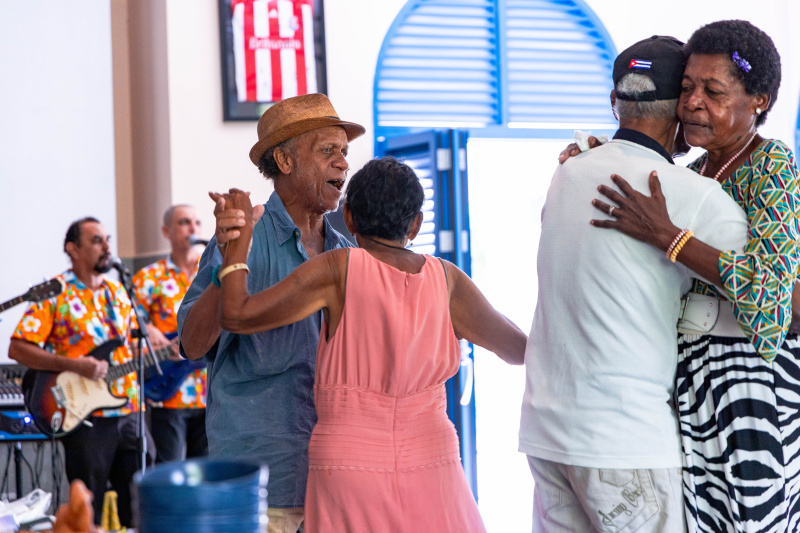 Gran Kaz hosts residents of La Retraite Home for a memorable Creole ...