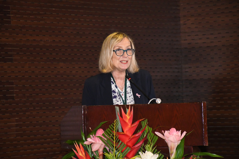 19ème Colloque Régional VIH/Sida, Hépatites et Addictions de la région ...